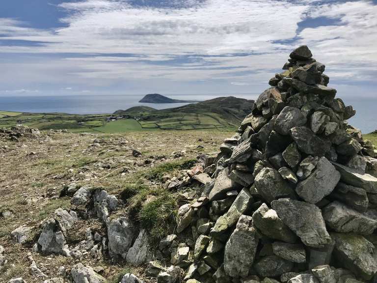 Boucle de Mynydd Carreg et Mynydd Anelog depuis Aberdaron — Llŷn ...