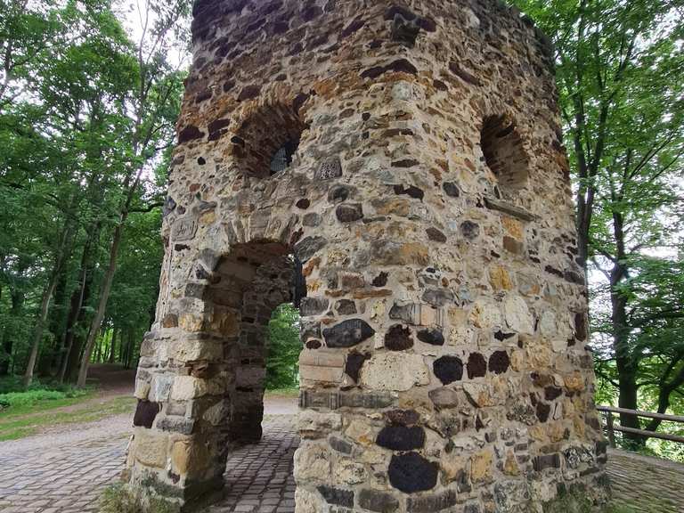Hexenturm im Hinüberschen Garten: Wanderungen und Rundwege | komoot