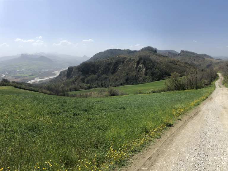 Bivio per Monte Matto – Monte Matto vista Itinerario ad anello da ...