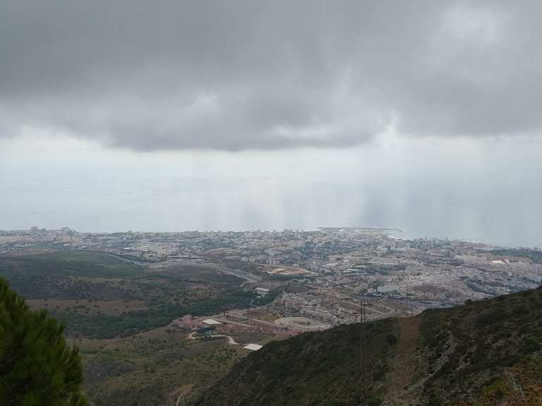 Monte Calamorro Routes for Walking and Hiking | Komoot