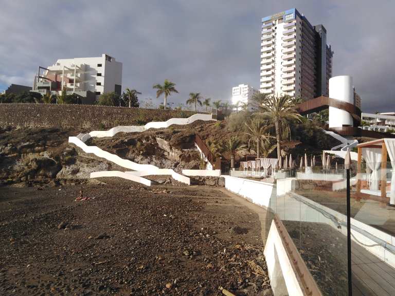 Playa El Pinque Routes for Walking and Hiking | Komoot