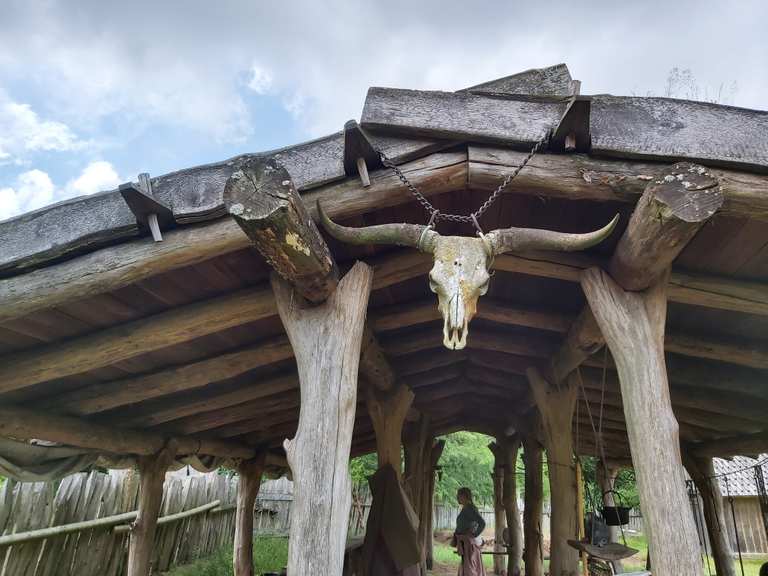 Wikingerdorf Valsgaard: Wanderungen und Rundwege | komoot