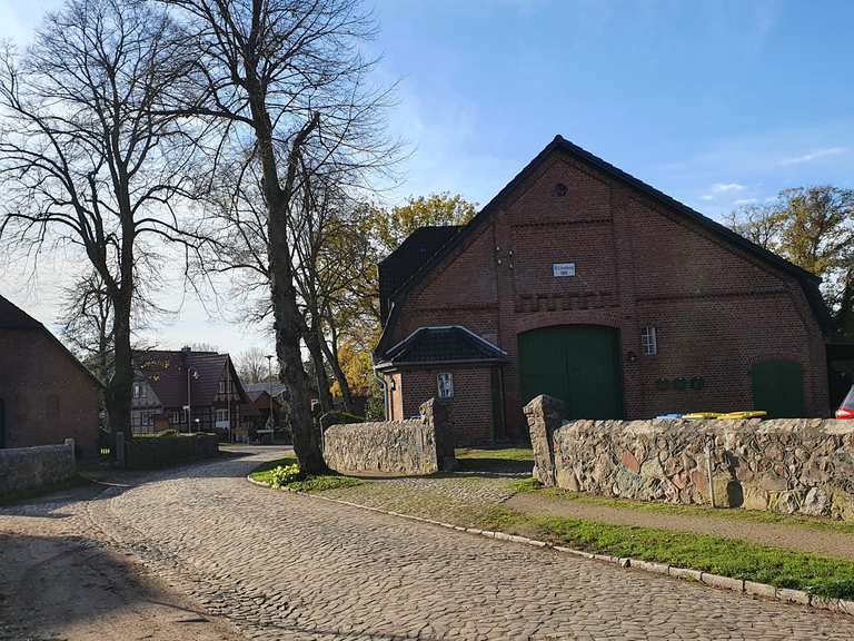 Dorfzentrum von Fitzen: Mountainbike-Touren und -Trails | komoot