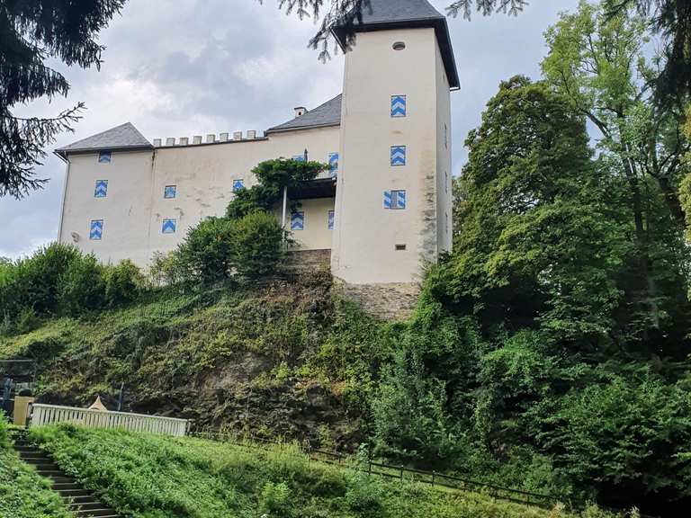 Schloss Drasing: Wanderungen und Rundwege | komoot