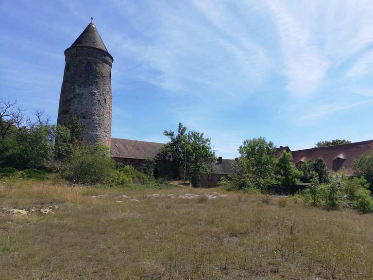Schloss Hohenthurm : Radtouren und Radwege | komoot