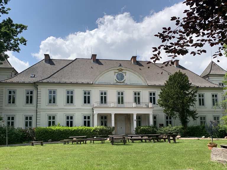 Schloss Noer - Noer, Rendsburg-Eckernförde | Hiking Tips & Photos | Komoot