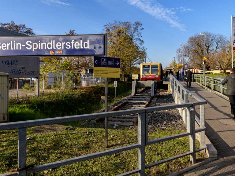 S-BHF Spindlersfeld: Wanderungen und Rundwege | komoot