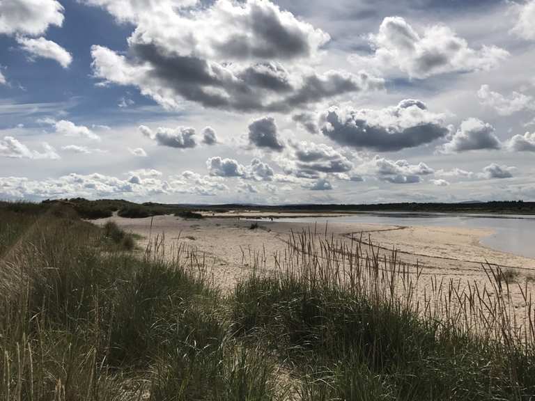 Lossiemouth East Beach loop — Moray Coastal Trail | hike | Komoot