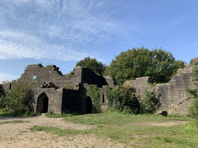 Liverpool Castle Routes for Walking and Hiking | Komoot