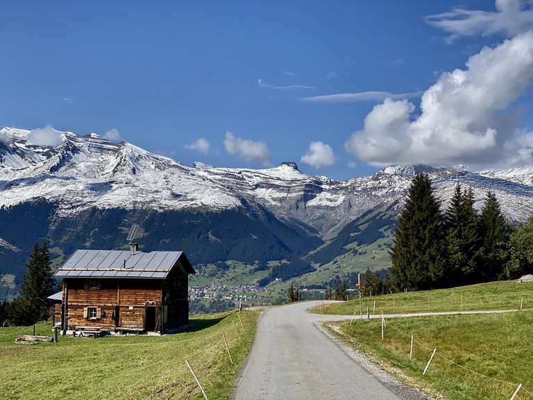 Piz Mundaun – Hitzeggen: Aussicht Runde von Obersaxen-Affeier ...