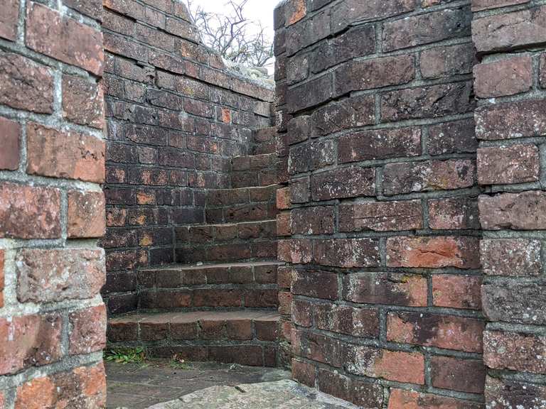 Gurre Schloss (Ruine) Routes for Walking and Hiking | Komoot