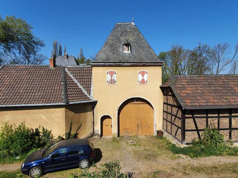 Wasserschloss Niederberg mit Ponyhof : Radtouren und Radwege | komoot