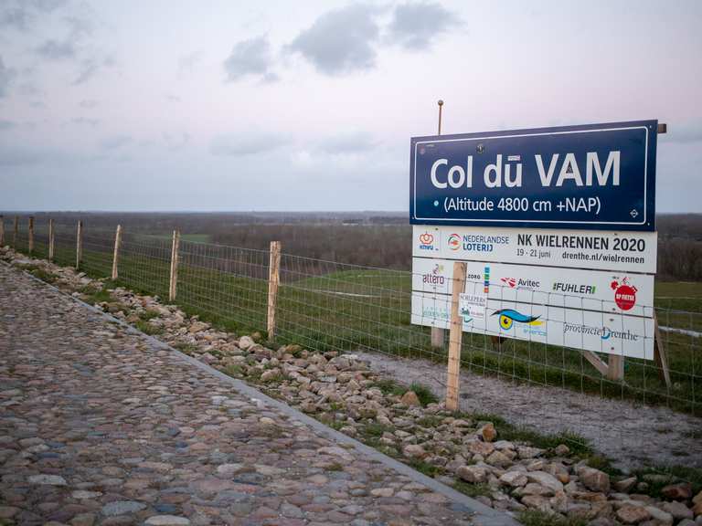 Beklimming naar Col du VAM vanaf het Ronde van Drenthepad wiellerroutes ...