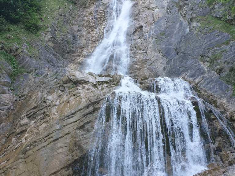 Möntschelealp – Fallbach Wasserfall Runde von Blumenstein | Wanderung ...