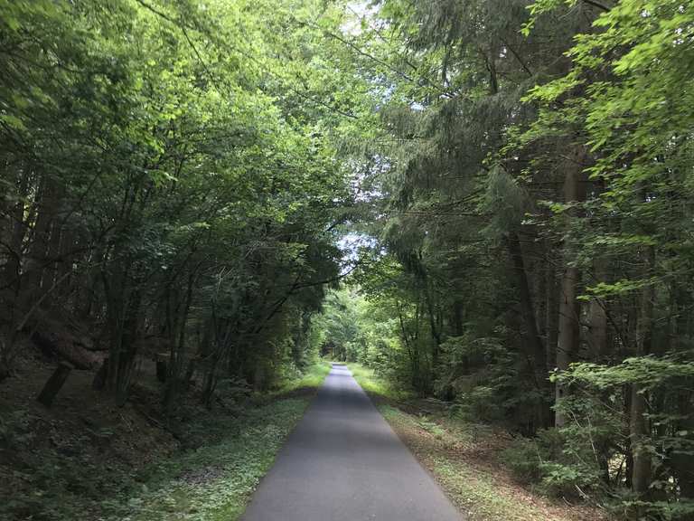 Alte Bahntrasse Frdbg-Olpe: Radtouren und Radwege | komoot