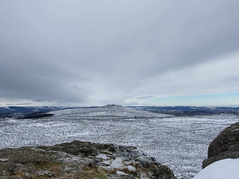 Mither Tap Routes for Walking and Hiking | Komoot