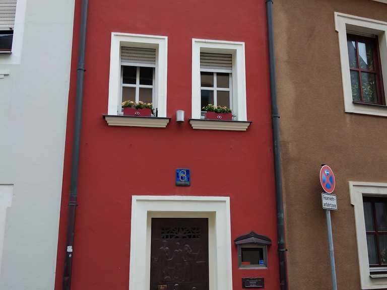 "kleinstes Hotel der Welt" Routes for Walking and Hiking | Komoot