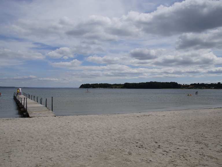 Hejlsminde Strand, bei Christiansfeld Routes for Walking and Hiking ...