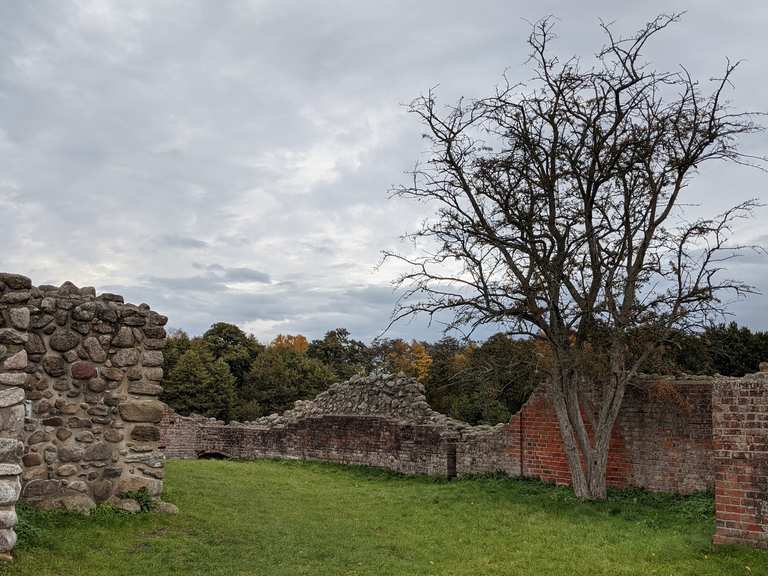 Gurre Schloss (Ruine) Routes for Walking and Hiking | Komoot