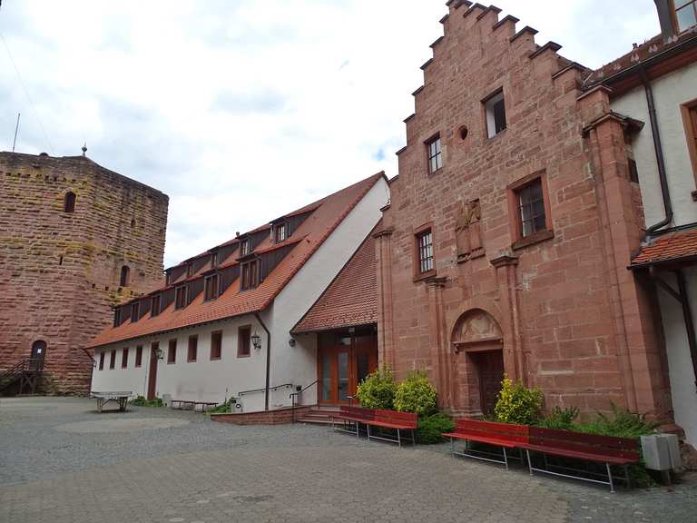 Burg Rieneck: Wanderungen und Rundwege | komoot