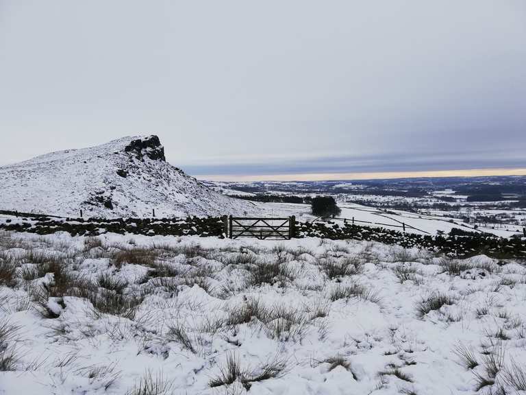 Hen Cloud Routes for Walking and Hiking | Komoot