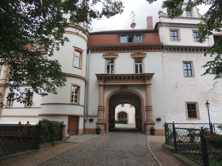 Schloss Schkopau : Radtouren und Radwege | komoot