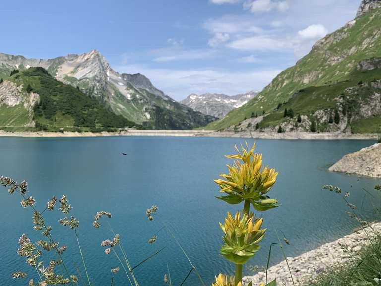 Rund um den Spullersee – Tagestouren in Lech Zürs | Wanderung | Komoot