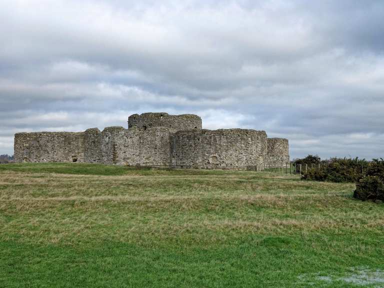 Camber Castle Routes for Walking and Hiking | Komoot