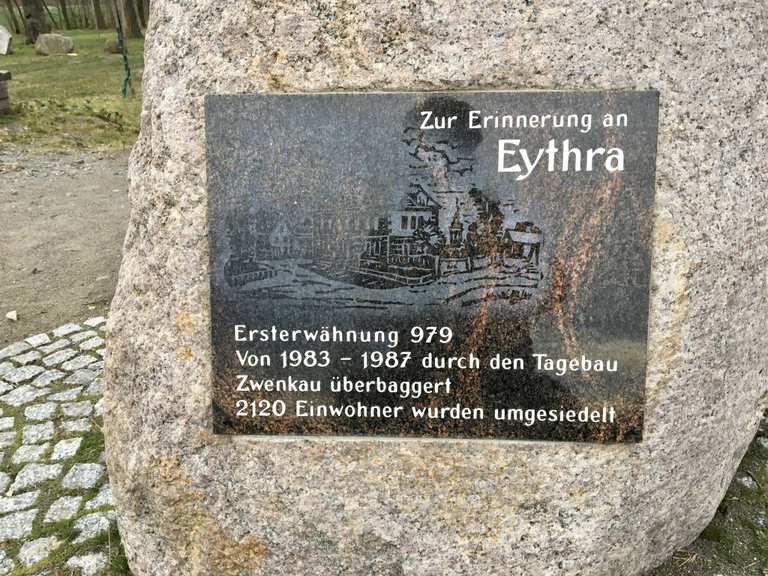 Stein mit Tafel zur Erinnerung an Eythra - Cycle Routes and Map | Komoot