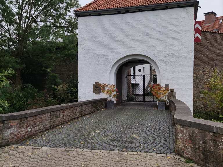 Burg Angermund: Wanderungen und Rundwege | komoot