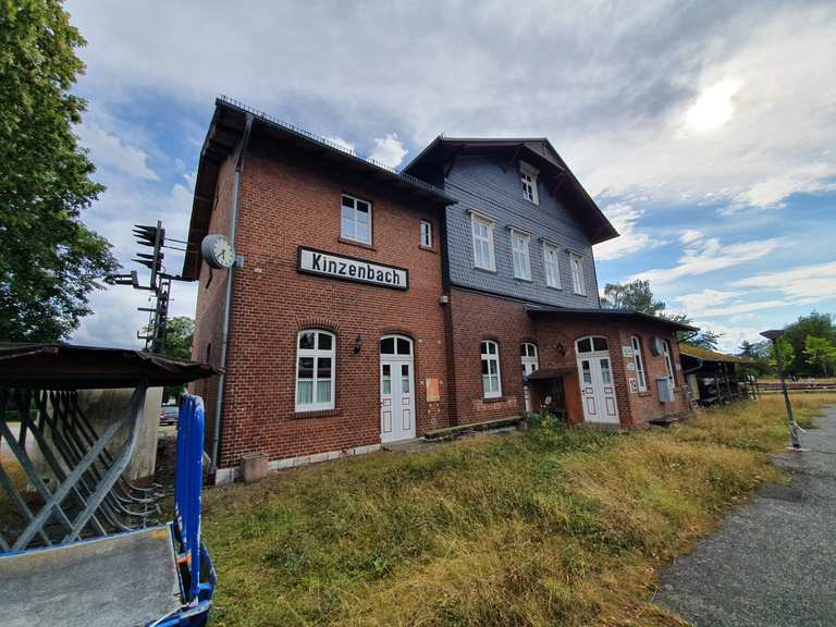 Alter Bahnhof Kinzenbach : Radtouren und Radwege | komoot