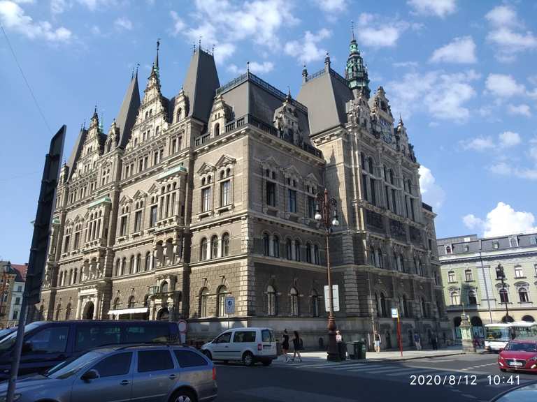 Rathaus Liberec (Reichenberg) - Itinéraires de rando et marche | Komoot