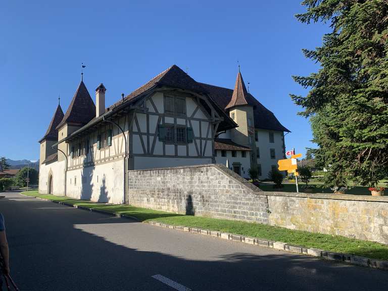 Schloss Schwarzenburg - Itinéraires de rando et marche | Komoot
