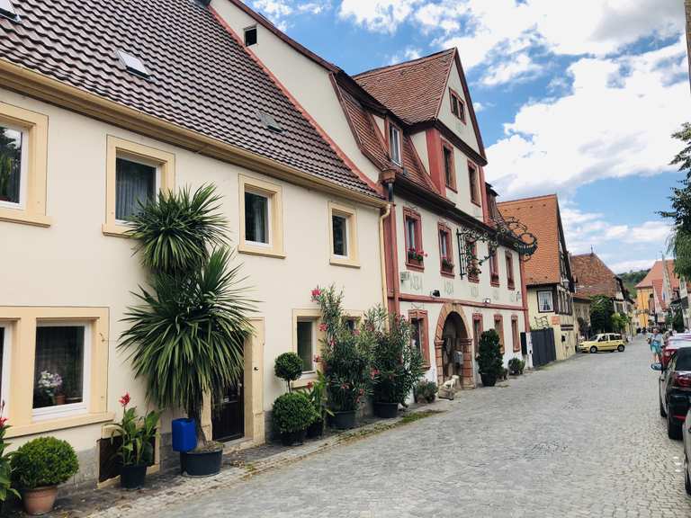 Weingut Schloss Sommerhausen - Cycle Routes and Map | Komoot