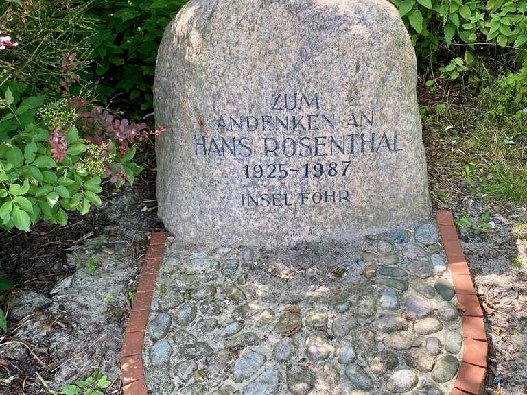Hans Rosenthal Memorial Stone – Hiking & Cycling Routes | Komoot