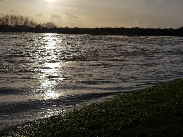 Beeston Lock - Cycle Routes and Map | Komoot