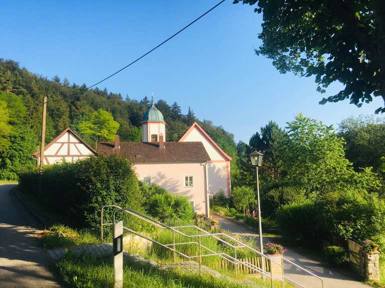 Wunderschöner Ausblick – Aussichtspunkt Schambachtal Runde von ...
