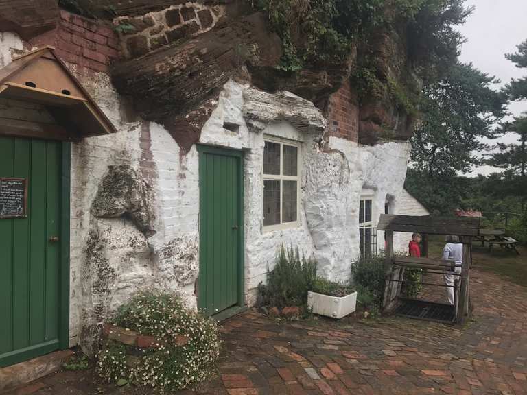 Kinver Edge to The Rock Houses loop — Kingsford Forest Park | hike | Komoot