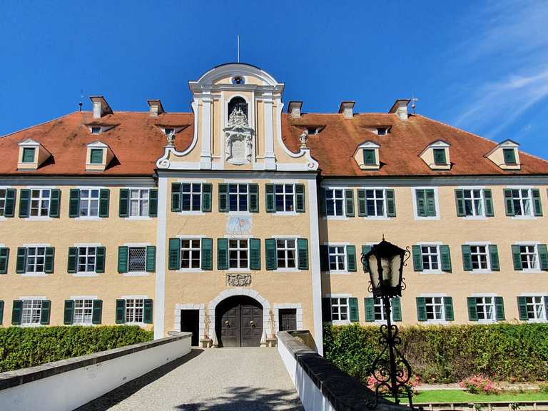 Schloss Sandizell fietsroutes en kaart | Komoot