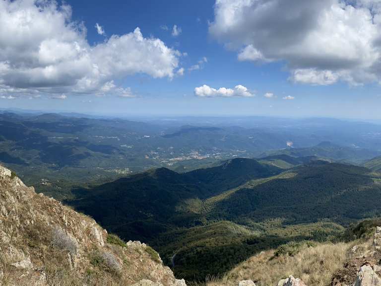 Cresta de Castellets y Les Agudes - Recorrido circular desde Montseny ...