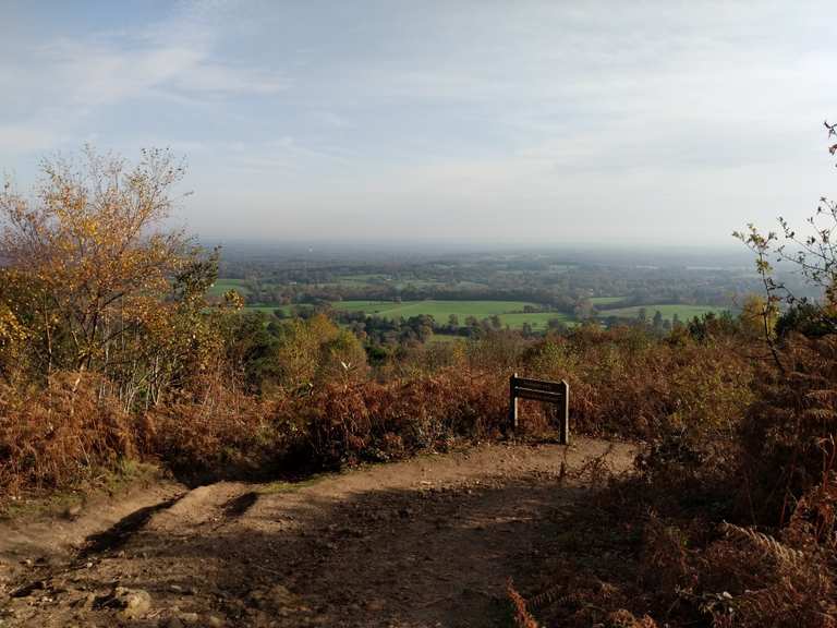 Pitch Hill Routes for Walking and Hiking | Komoot