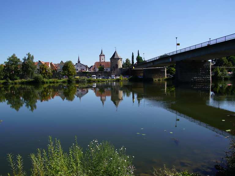 Karlsburg (Burgruine) : Radtouren und Radwege | komoot