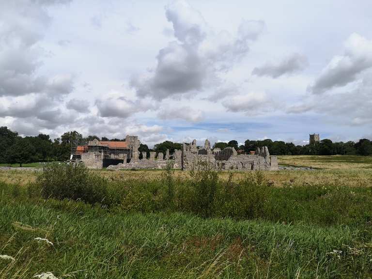 Sandringham and Castle Acre loop from Kings Lynn | bike Tour | Komoot