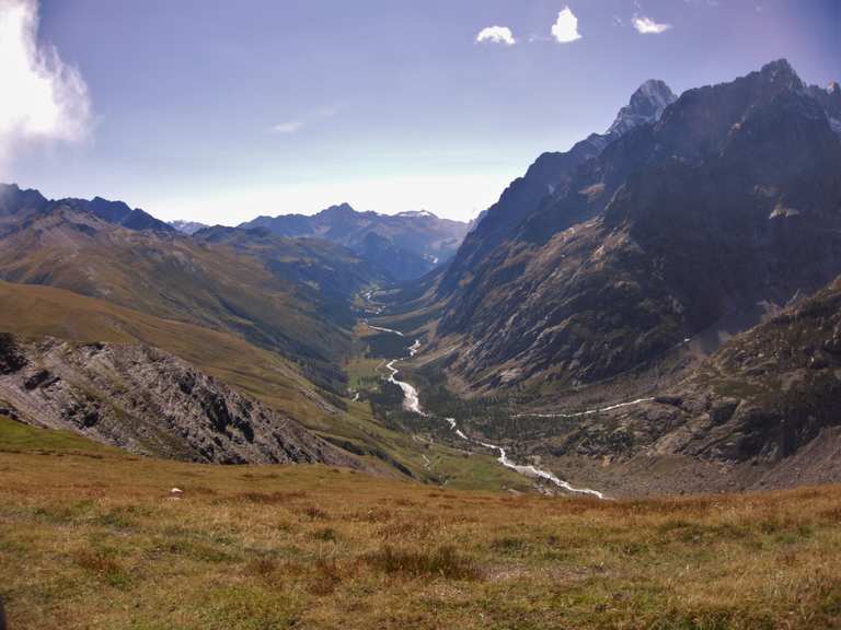 Grand Col Ferret (2,537 m) Routes for Walking and Hiking | Komoot