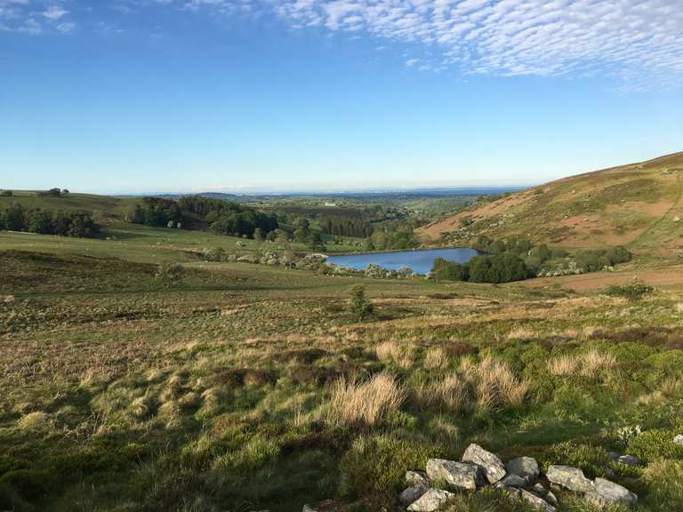 Moel Famau Country Park – Cae Newydd to Ffrith Mountain loop from ...