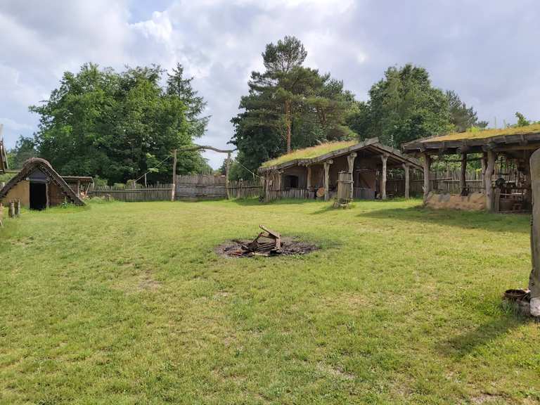 Wikingerdorf Valsgaard: Wanderungen und Rundwege | komoot