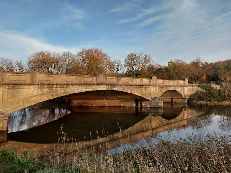 Pershore Old Bridge Routes for Walking and Hiking | Komoot