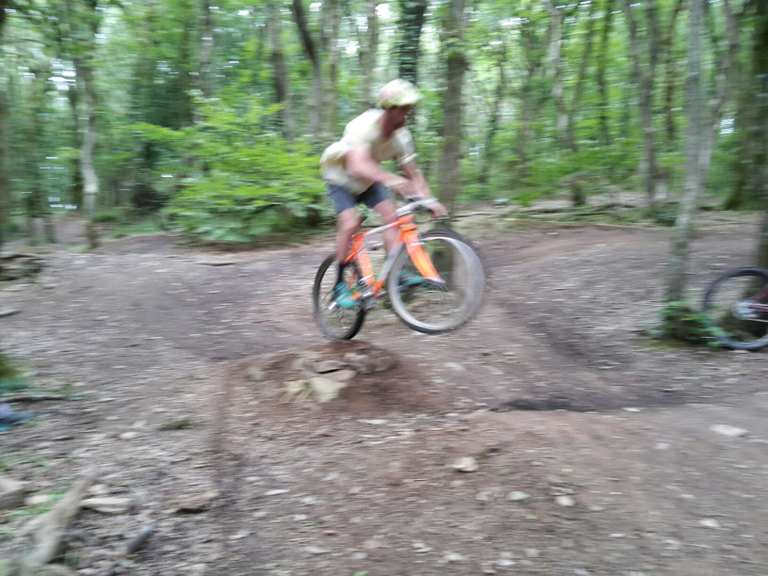 Warrine Mine Shaft, Unity Wood - Mountain Bike Trails & Tracks | Komoot