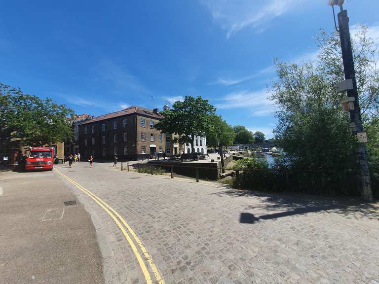 Richmond Riverside - Cycle Routes and Map | Komoot