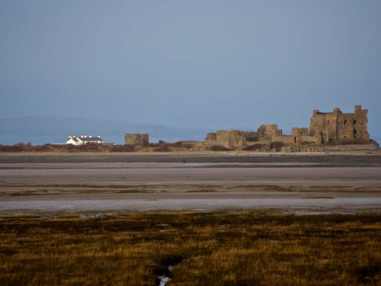 Piel Castle – Hiking & Cycling Routes | Komoot